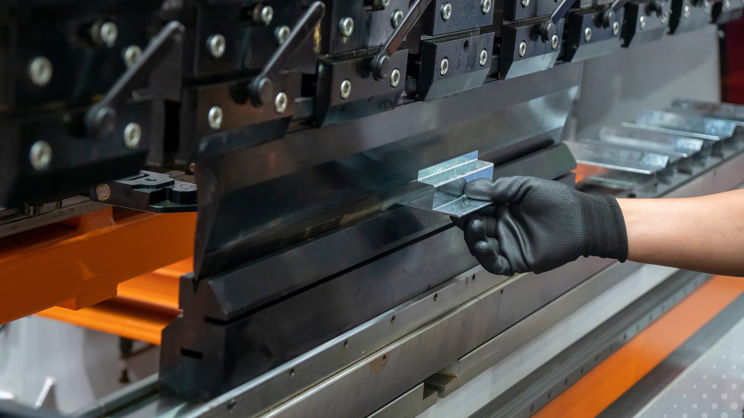 What Are Press Brake Forming and Bending Services and How Do They Work ...
